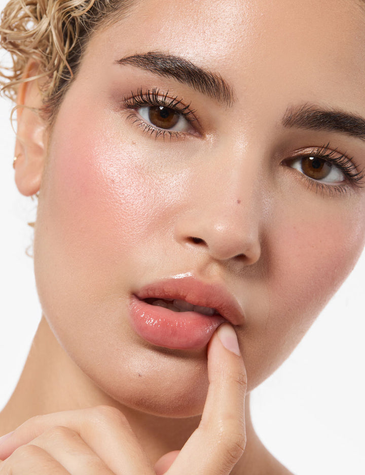 Alleyoop | Makeup that multitasks like you do